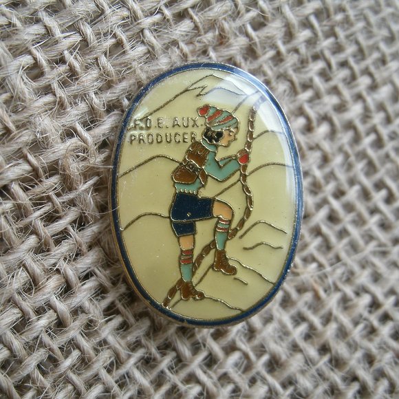 Vintage | Jewelry | Vintage Fraternal Order Of Eagles Aux Producer Pin ...